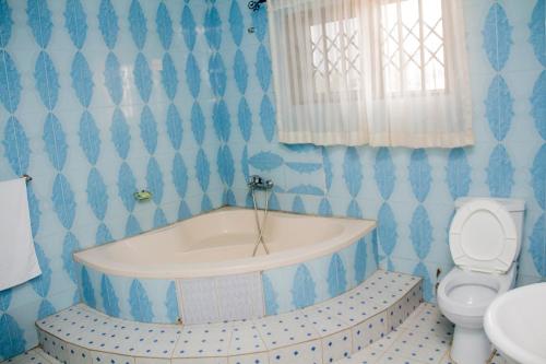 Elizz guest house, Accra (updated prices 2024)