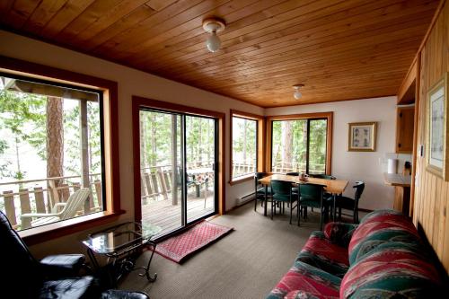 Desolation Sound Resort, Lund, Canada - Booking.com