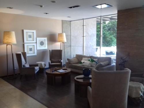 Hotel Tower Inn & Suites, San Rafael – Updated 2022 Prices