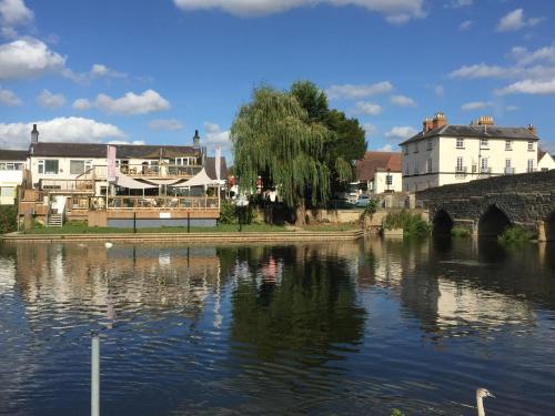 Old Beams Bed & Breakfast, Alcester, UK - Booking.com