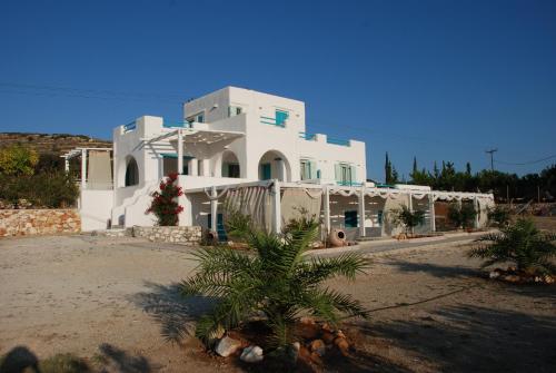 Villa Kampos Naousa-Marpisa, Ambelas (updated prices 2025)