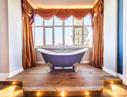 Hotel The Manor at Bickley, Bromley, UK - Booking.com