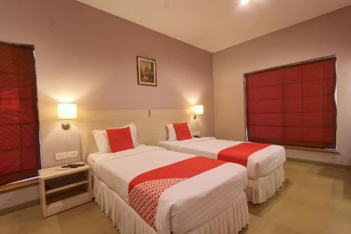 Golden Amoon Resort, Narasapura (updated prices 2025)