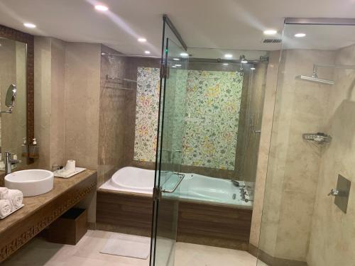 The Manohar Hyderabad, Hyderabad – Updated 2023 Prices