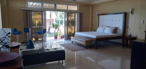 Happy Ripples Beach Resort, Mabilao (updated prices 2025)