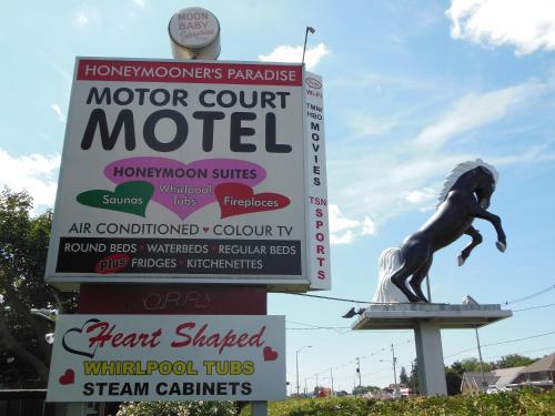 Motor Court Motel, London (updated prices 2025)
