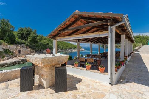 Golden Bay Hvar, Hvar (updated prices 2024)