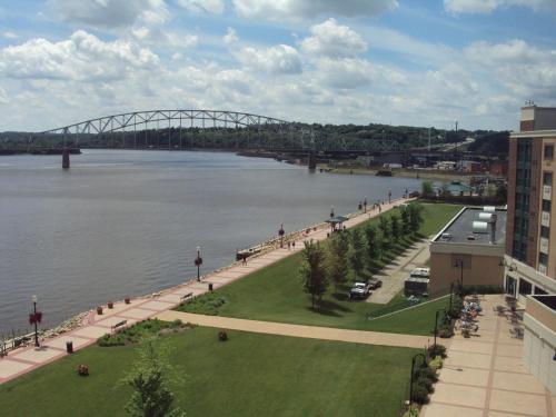 Grand Harbor Resort and Waterpark, Dubuque (updated prices 2025)