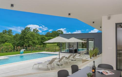 Villa Blanka, Kringa (updated prices 2024)