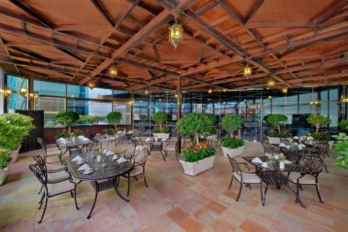 Ezdan Hotel Doha, Doha – Updated 2023 Prices