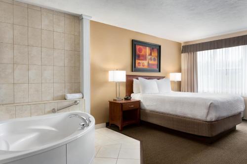 Days Inn & Suites by Wyndham Moncton, Moncton – Updated 2024 Prices