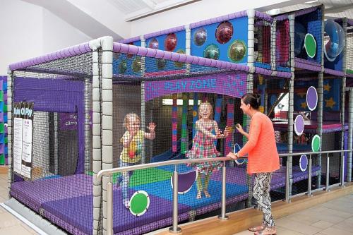 Edinburgh, Seton Sands, Port Seton (updated prices 2025)