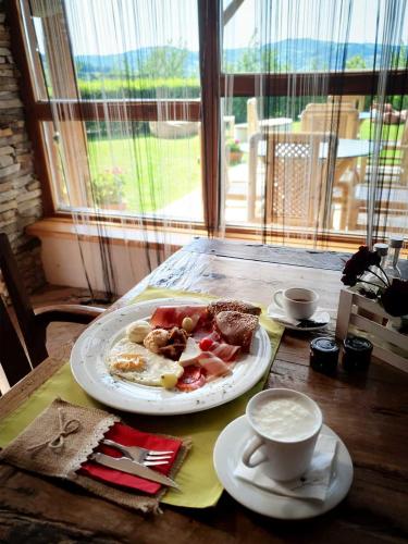 Zdravkovac Country Club, Jarmenovci (updated prices 2025)