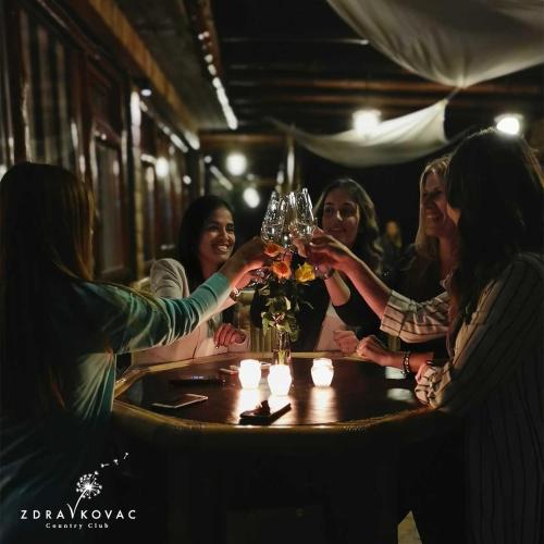 Zdravkovac Country Club, Jarmenovci (updated prices 2025)