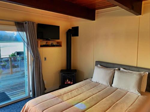 Wheeler on the Bay Lodge and Marina, Wheeler – Updated 2022 Prices