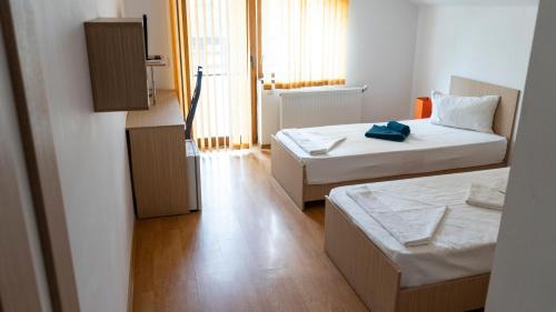 Califarul Alb, Chilia Veche (updated prices 2025)