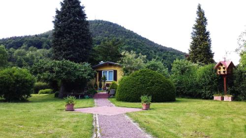 Haus im Gruenen, Weilbach (updated prices 2024)