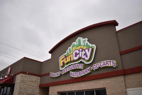 Fun City Resort Hotel, Burlington (updated prices 2025)