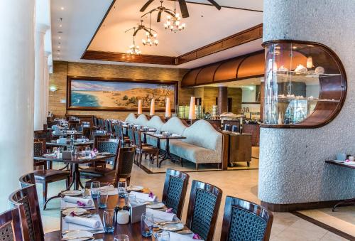 Danat Jebel Dhanna Resort, Jebel Dhanna – Updated 2023 Prices