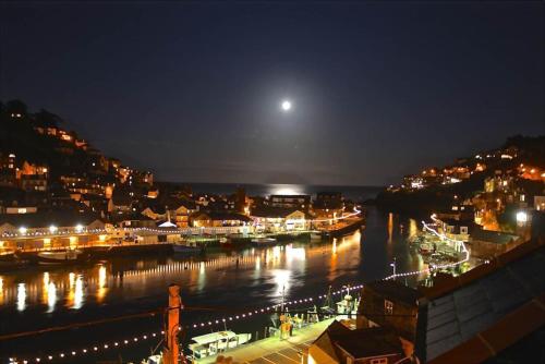 Polmear Harbour View With Terrace, Looe (updated prices 2024)