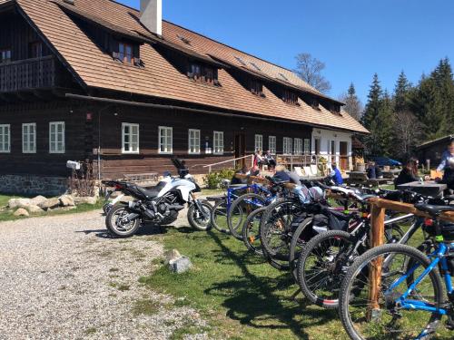 Chata Rovina, Hartmanice (updated prices 2024)