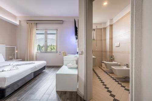 Splendor Hotel, Dhërmi (updated prices 2024)