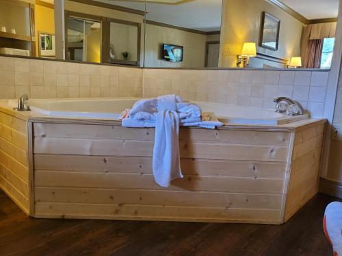 Colonial House Motel, Pigeon Forge – Updated 2023 Prices