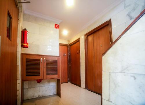 Lucky Hotel Bandra, Mumbai (updated prices 2025)