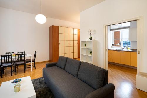 Old Riga Two floor Palasta Loft Apartment with river view, Riga ...