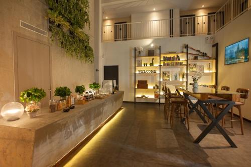 HAKO HOTEL (MOUNT AUSTIN), Johor Bahru (updated prices 2024)