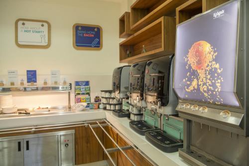 Holiday Inn Express Sheffield City Centre by IHG, Sheffield (updated ...