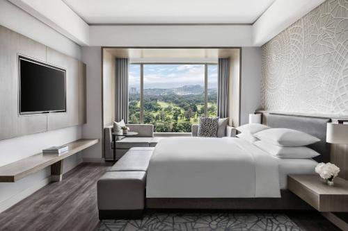 Clark Marriott Hotel, Clark (updated prices 2024)