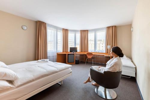 Hotel Cornavin, Geneva (updated prices 2024)