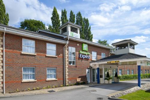 Holiday Inn Express Leeds-East, an IHG Hotel, Leeds (updated prices 2024)