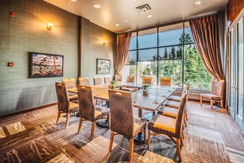 The Explorer Hotel, Yellowknife – Updated 2023 Prices