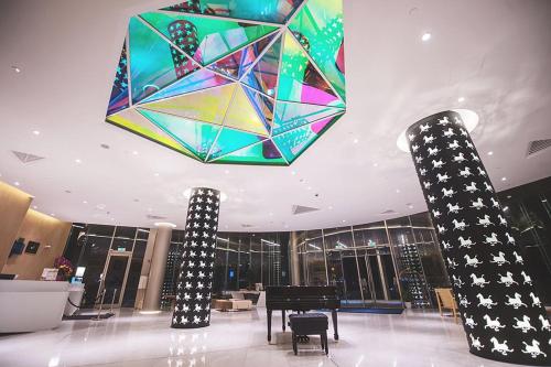 Holiday Inn Express Shanghai Songjiang Fangta by IHG, Songjiang ...