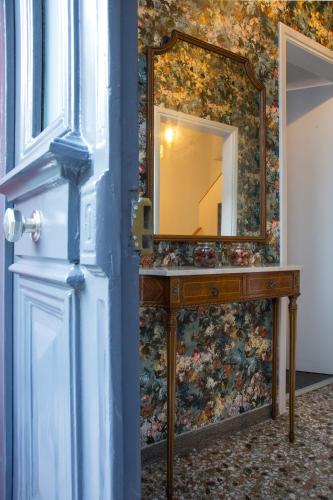 Vol.3, Athens (updated prices 2025)