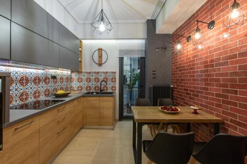 Volos Center Luxury Home, Volos