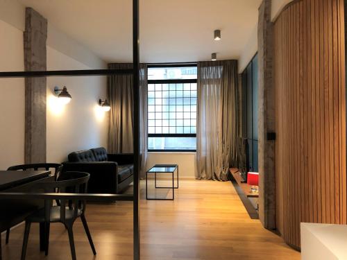 Kin Athens, Athens (updated prices 2025)