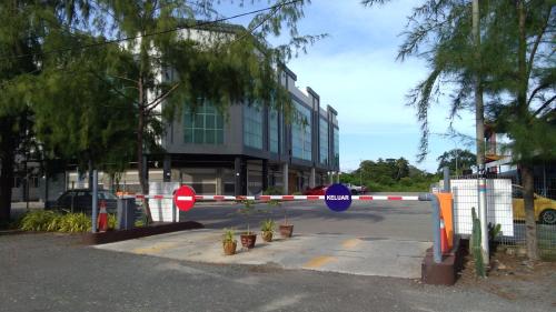 Sungai Rengit Hotel, Pengerang (updated prices 2024)