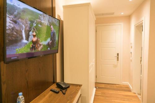 Grand Palace Hotel, Fushë-Milot – Updated 2023 Prices