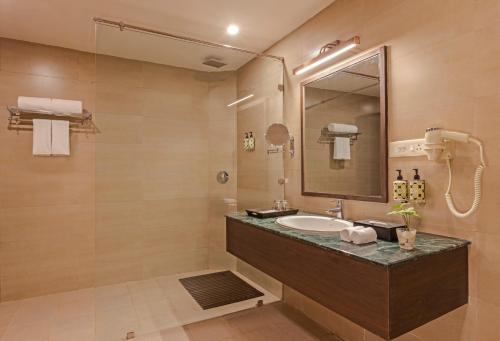 Lemon Tree Premier, Rishikesh, Rishīkesh – Updated 2023 Prices