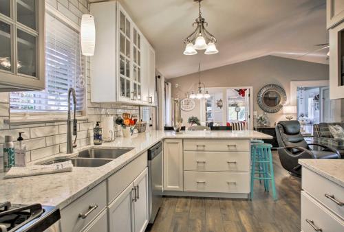 The Lake House in Rathdrum with Beach and Fire Pit, Rathdrum – Updated ...