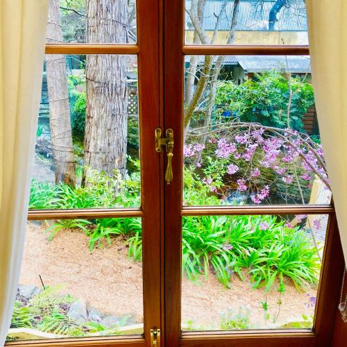 Aldgate Creek Cottage, Aldgate (updated prices 2025)