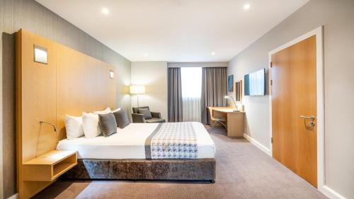 Holiday Inn London Luton Airport, an IHG Hotel, Luton (updated prices 2024)