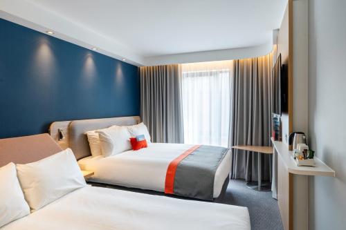 Holiday Inn Express - Derry - Londonderry, an IHG Hotel, Derry ...