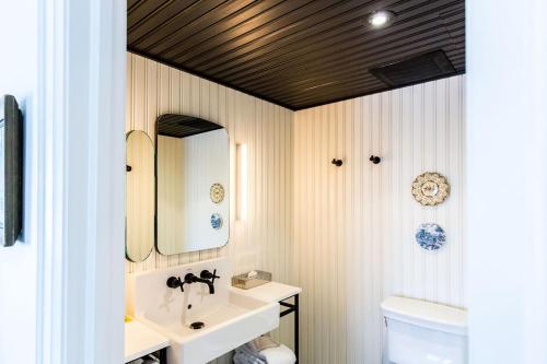 Drake Devonshire, Wellington – Updated 2023 Prices