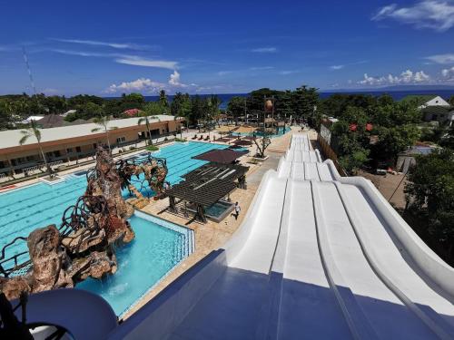 Port Royale Waterpark Resort (Filipinas Dumaguete) - Booking.com