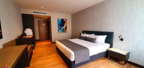 TROVE Johor Bahru, Johor Bahru – Updated 2022 Prices