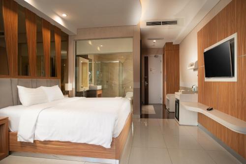 Le Eminence Puncak Hotel Convention & Resort, Puncak – Updated 2022 Prices